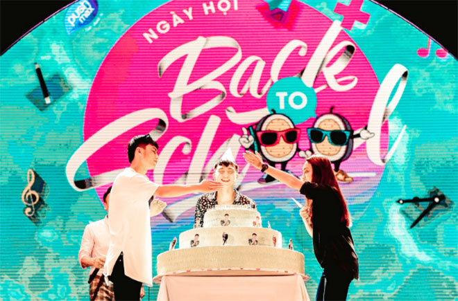Đêm nhạc hội "Back to school" - Pushmax khiến teen Hà thành "quẩy cực ...